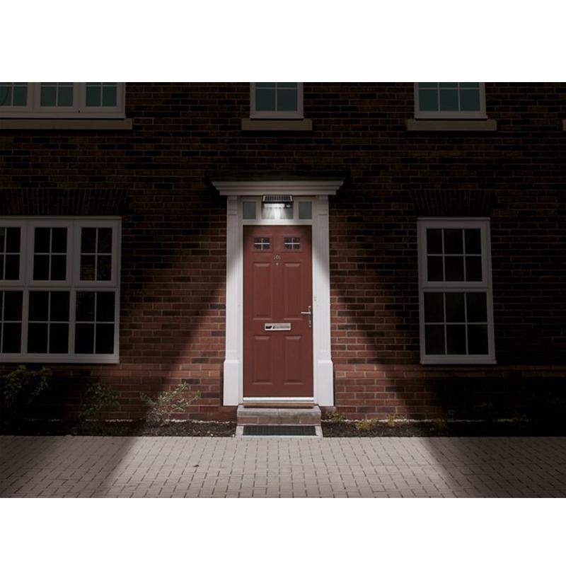 Utelampe med bevegelsesdetektor - LED | eStore