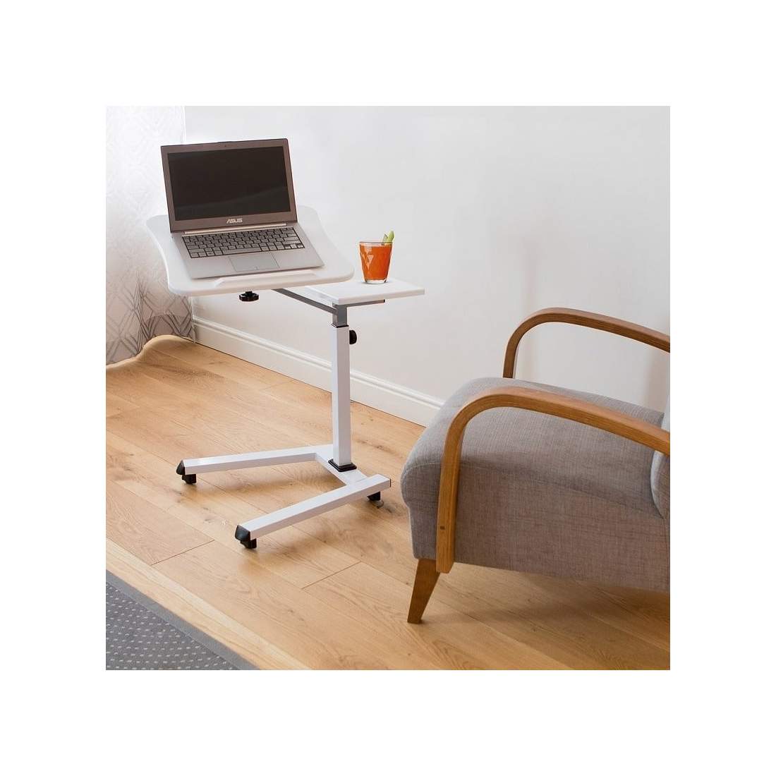 Tatkraft, Like - Laptopbord med separat bord til musen | eStore